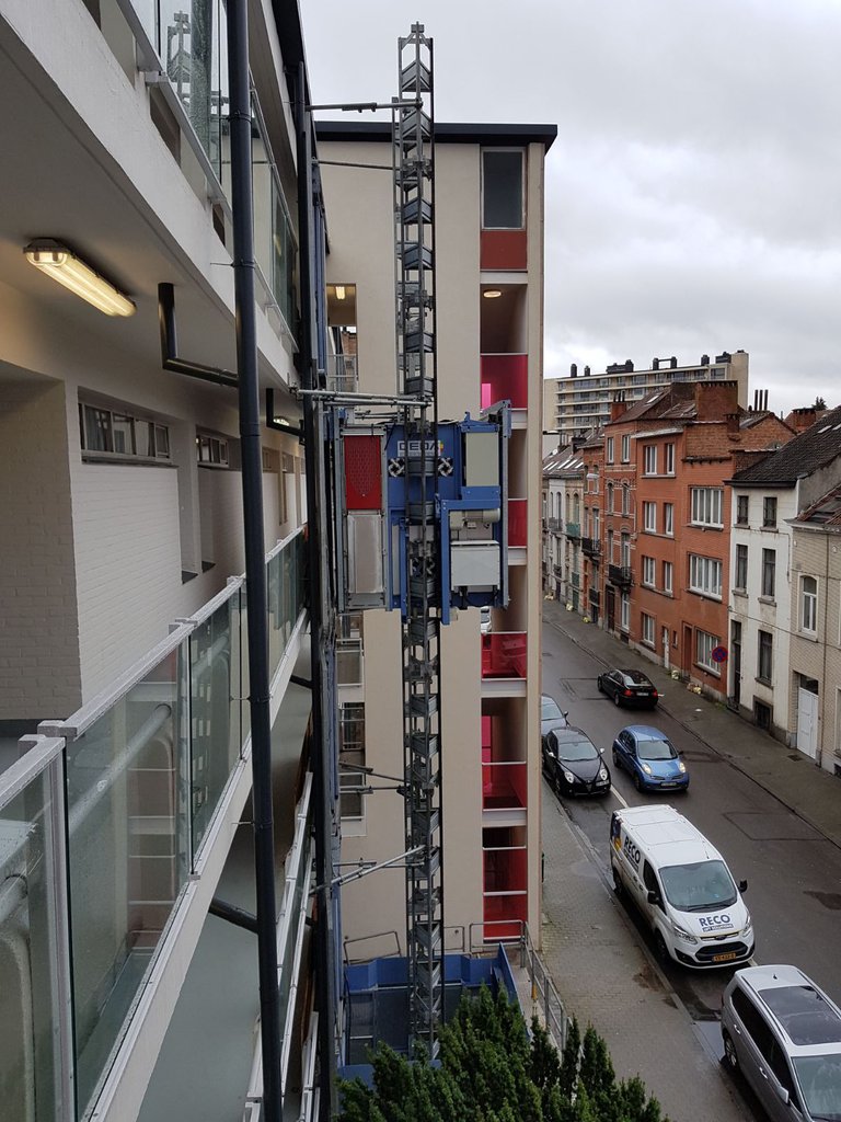 Temporary Passenger Lift for Orion Dynamics in Brussels-Ixelles