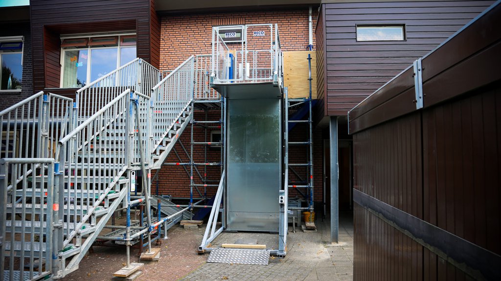 RECO Lift Solutions verhuurt nu ook plateauliften en rolstoelliften