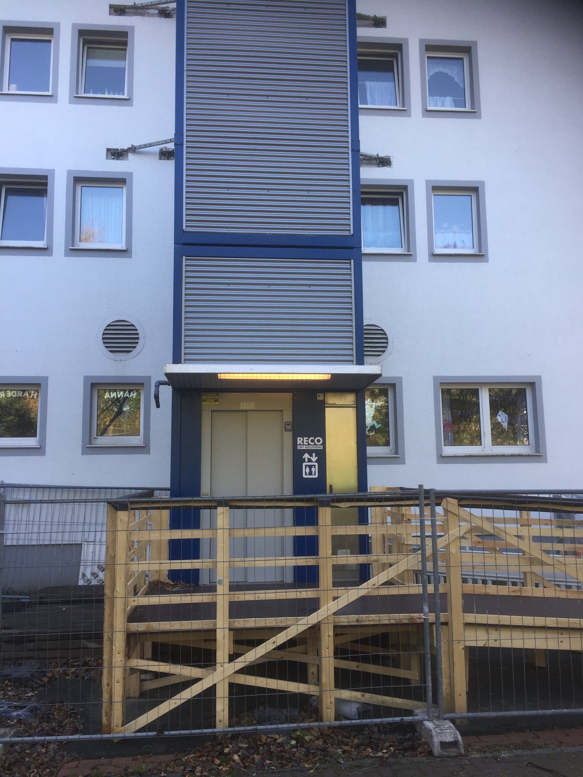 GeWoBa and Schindler opt for RECO passenger lift