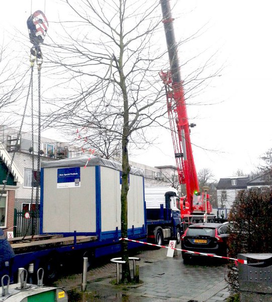 RECO Lift Solutions installs temporary lift in Wormerveer