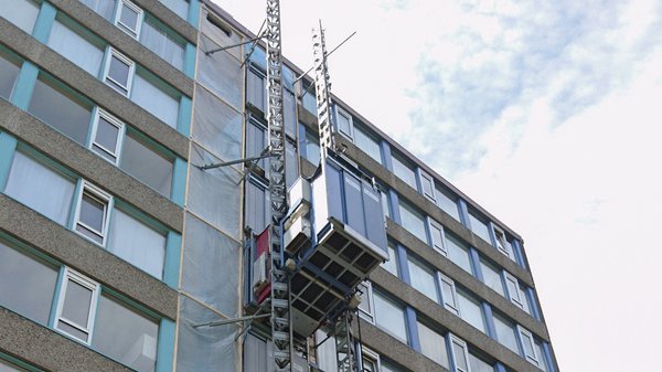 Temporary passenger lift for renovation in Utrecht